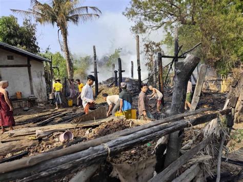 သင်္ကြန်အကျနေ့မှာ ကနီကို Myaelatt Athan Broadcasting Facebook