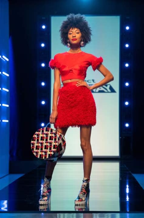 Runway Tv Show 60 Photos Moonagedaydream Film