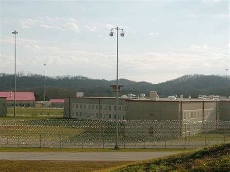 In Kentucky A Culture Of Indifference To Sexual Harassment In Prisons