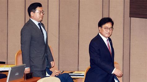 일본과 동맹 정신 나갔다 막말 바이러스아수라장 대정부질문