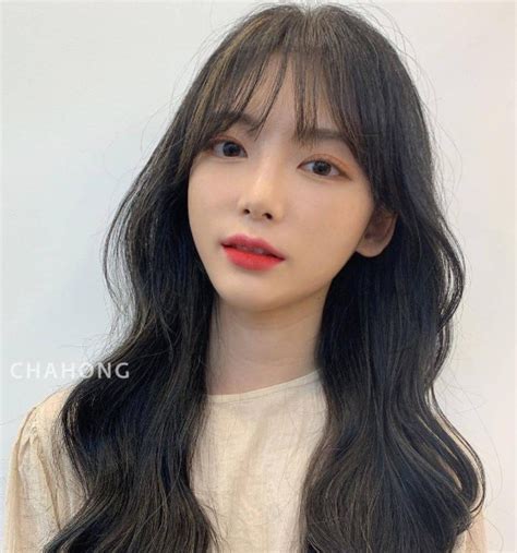 长发女生烫什么发型 大卷发、羊毛卷每一款都好美女生烫发 美发站