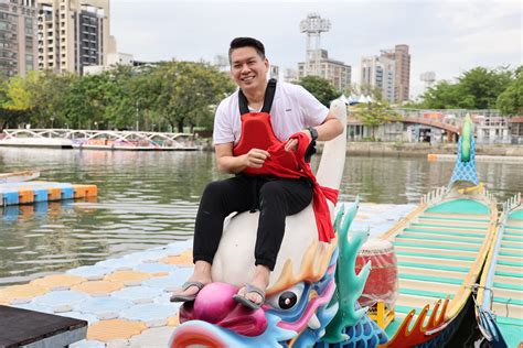 李柏毅 拚搏未來 蝦密～～議會隊奪標手是我？？🤣🤣 聽說康裕成 高雄市議長指派柏毅來擔任？！