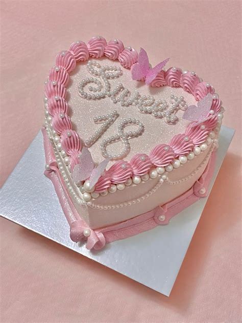 Aesthetic Cakes Ideas Sweet 18🍥🍭 In 2024 Pretty Birthday Cakes