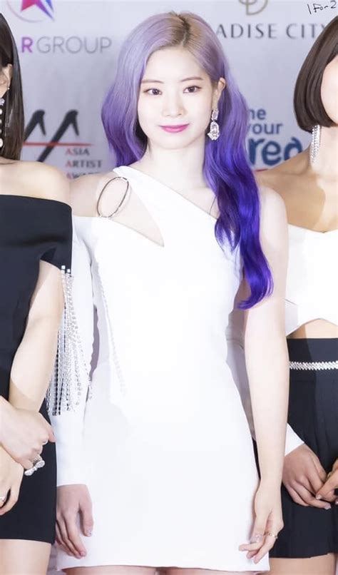 Pin Cewek Panggilan Top