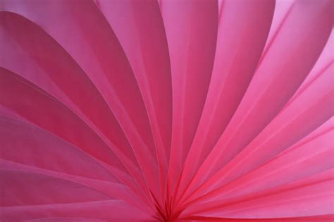 기괴한 패턴핑크 추상적 배경입니다 소프트 라인은 밝은 그림자와 어두운 그림자를 전환합니다 소프트 포커스가 있는 사진 0명에 대한 스톡 사진 및 기타 이미지 Istock