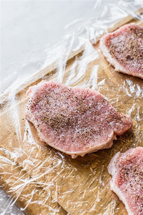 How To Cook Pork Cutlets Thekitchenknow