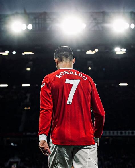 Pin By Zul Hakim On Cristiano Ronaldo Wallpapers Cristiano Ronaldo