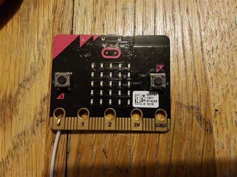 how to connect wires to micro bit microbit edu microbit microbitlove microbitmonday
