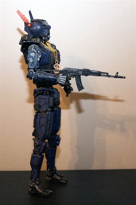 Review Threezeros 1 6th Scale Chappie Plastic And Plush