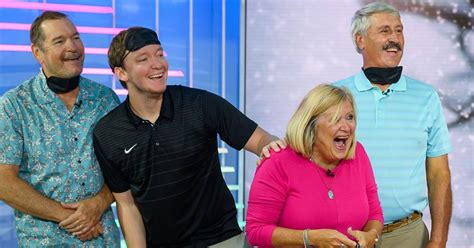 Chicos On Linkedin This Woman Hasnt Cut Her Hair In 45 Years — See Her Stunning…