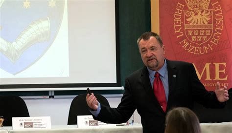 Négyéves Az Erdélyi Címer és Zászlótudományi Egyesületet