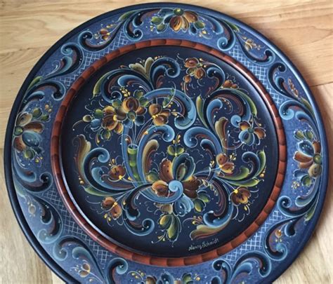 Pin By Ve Nelson On Rosemaling Norwegian Rosemaling Scandinavian