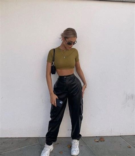 Outfits Coquetos Para Llevar Tenis Al Antro Es La Moda
