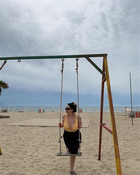 ლეკა 🍭🏝️ ️ Instagram