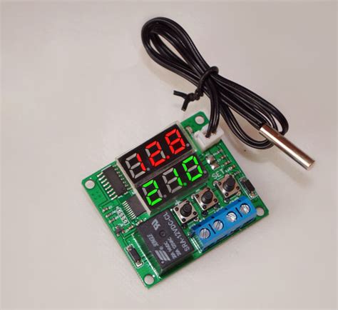 Red Green 12v Digital Temperature Controller Module With Ntc Waterproof Temperature Sensor