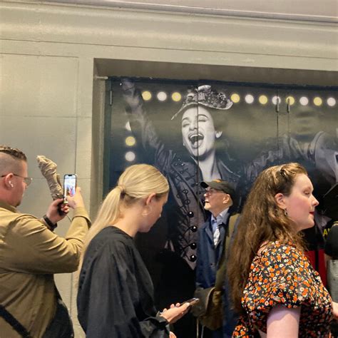 On The Scene Lea Michele In ‘funny Girl 🎭 The New York Times