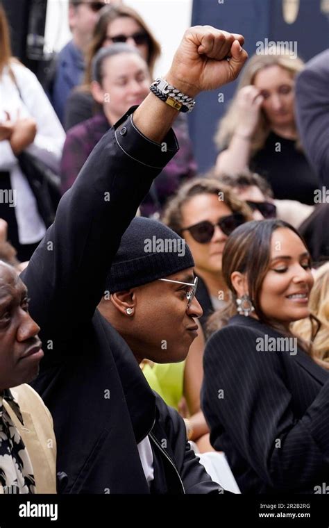 Ll Cool J Gestures During A Ceremony Honoring Ludacris With A Star On