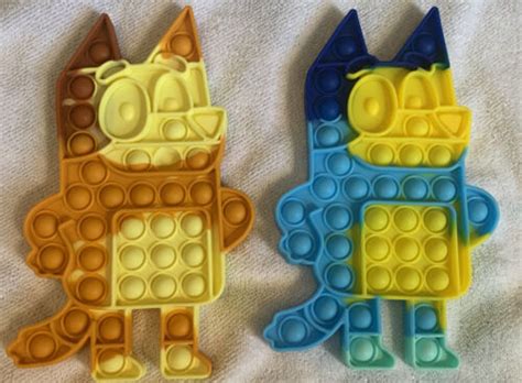 Bluey And Chilli Fidget Sensory Toy Pop It 2 Pack 4562855570