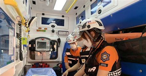 충북 옥천서 달리는 119구급차 안 건강한 남아 탄생