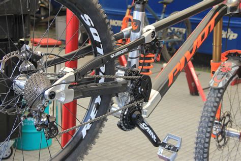 Spotted Bernard Kerrs Prototype Carbon Lugged Pivot With Two Chains