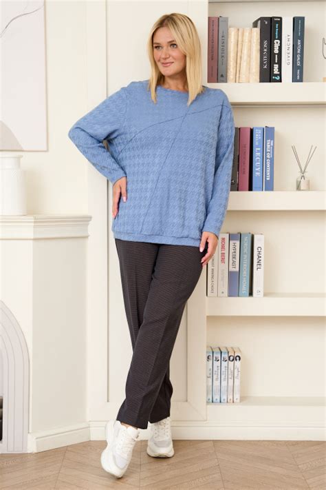 Готовый образ больших размеров — подобрать капсульный гардероб для женщин