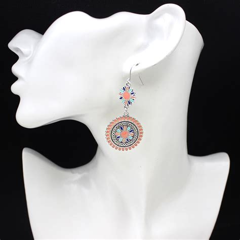 Badu Bg Бохемски слънчеви цветни обеци Многоцветни дъгови цветя Етнически вятърни обеци Женско