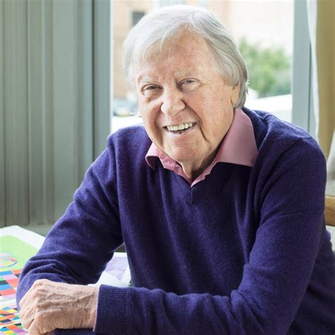 دیوید مک کی نویسنده کتاب شش مرد ایران کتاب