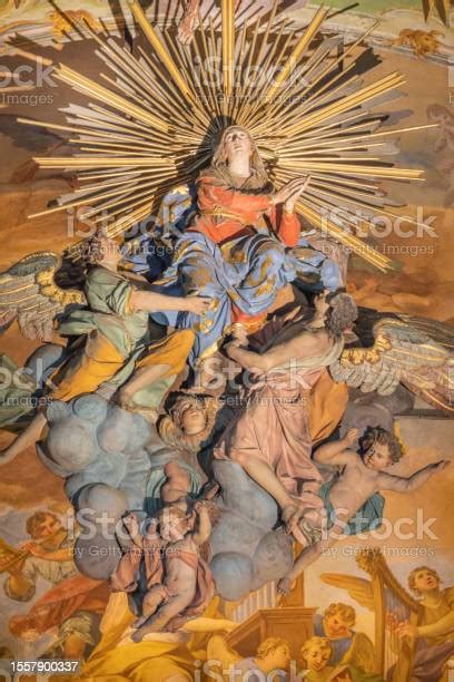 Varallo Basilica Del Sacro Monte 교회의 주요 제단에 새겨진 바로크 양식의 조각 그룹 0명에 대한 스톡 사진 및 기타 이미지 Istock