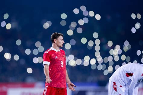 Нападающий Фёдор Чалов уехал из расположения сборной России и не сыграет с Узбекистаном