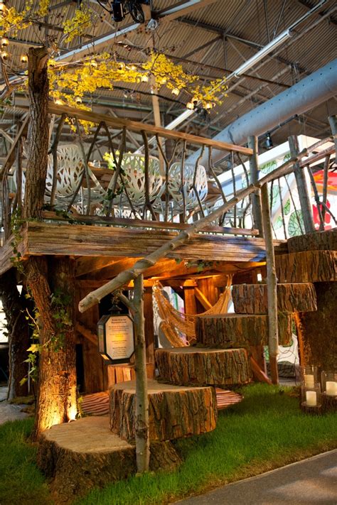 Tree Stump Staircase Tree House Designs Beautiful Tree Houses Tree House Diy