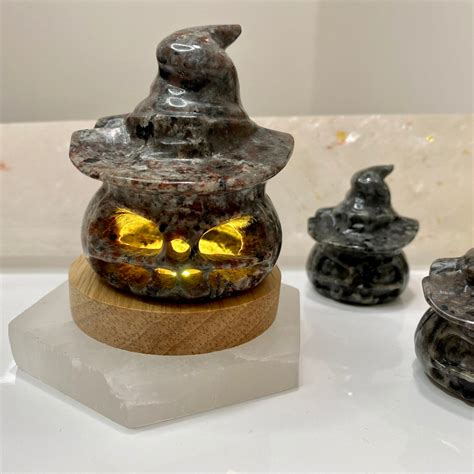 Yooperlite Pumpkin Witch Ascend