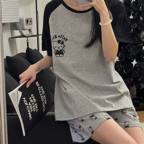 đồ Ngủ Hello Kitty Set đồ Nữ Hello Kitty Áo Thun Mùa Hè Quần Short Bộ đồ Ngủ Nữ Phong Cách Mới