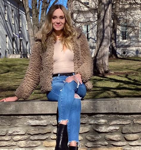 Vanessa Angel 56 Rprettyolderwomen