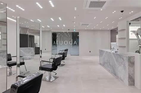 심플한 그레이톤 라인 조명으로 포인트를 준 29평 헤어샵 인테리어 남양주 다산동