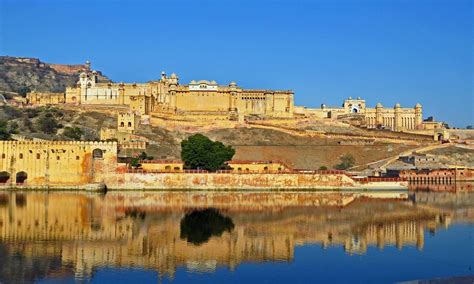 17 Best Places To Visit In Rajasthan Palaces Forts And Deserts Bon