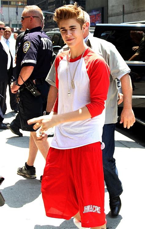 Justin Bieber Picture 1 The Late Show With David Letterman Arrivals