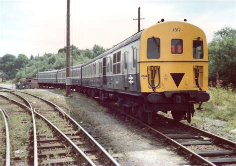 Spa Wednesdays Wander Back In Time Now Preserved Class 207 Demu 1317