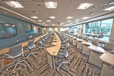 Edit Free Photo Of Lecture Lecture Hall Classroom School Learning