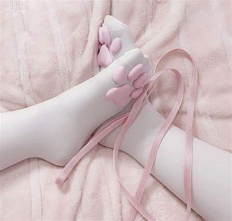 Пин от пользователя ⠀ на доске 𝖋𝖎𝖑𝖊𝖘 Нейлоновые чулки Сладкие девочки Чулки