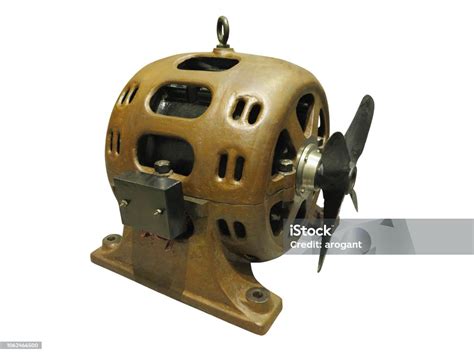 빈티지 오래 된 산업 장비 강력한 전기 모터 흰색 위에 절연 0명에 대한 스톡 사진 및 기타 이미지 0명 개념 공장 산업