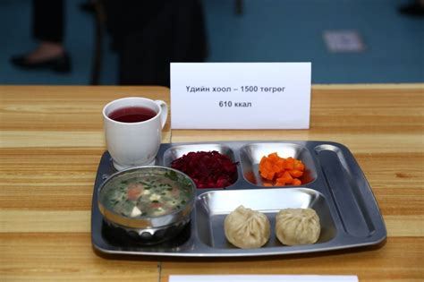 Зураг Сурагчдын үдийн хоолны зардлыг 3 000 төгрөг болгон нэмэгдүүлэх саналыг БШУЯ гаргажээ