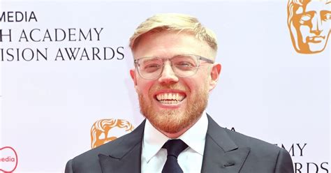Masked Singers Rob Beckett Says ‘itv Are Ped Off After He