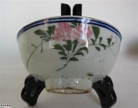 民国醴陵窑釉下彩碗一对 藏家展厅 收藏资讯艺术家书画家书画名人书法家 中华收藏网