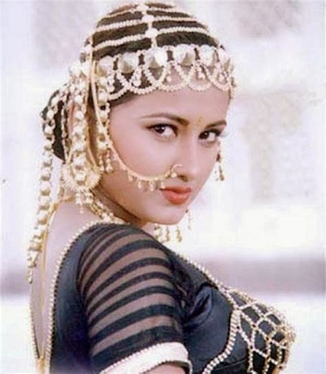 Tollywood Telugu Cinema News And Photos Rachana Banerjee Hot Pics