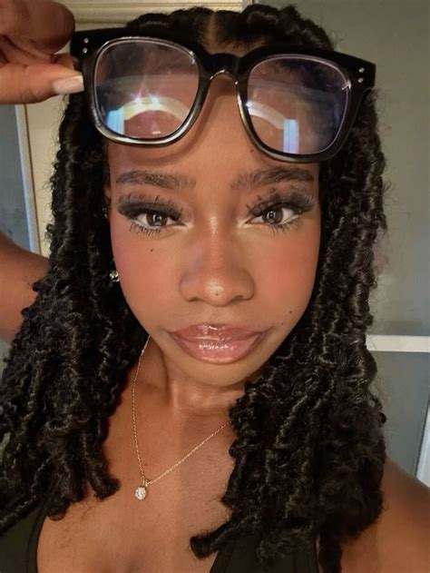 Deb Smikle ⋆ ࣪ ౨ৎ ִ Cute Makeup Looks Hair Inspiration Pretty Makeup