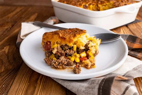Mexican Cornbread With Ground Beef