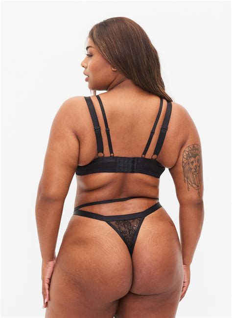 Thong With String Details And Lace Black Sz 40 64 Zizzifashion