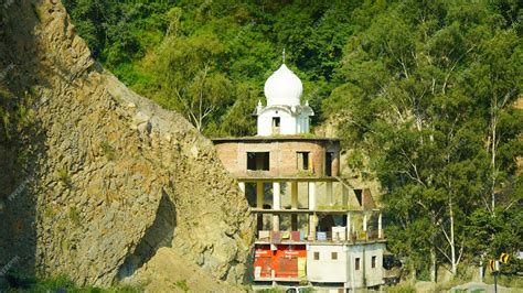 Premium Photo An Old Hindu Temple Near Kedarnath Hills 01 Sep 2023