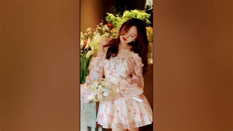 문채원 Moon Chae Woon Edit Shortvideo Youtube