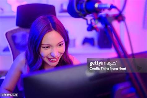 Microphone Detector Photos And Premium High Res Pictures Getty Images Microphone Detector Photos And Premium High Res Pictures Getty Images